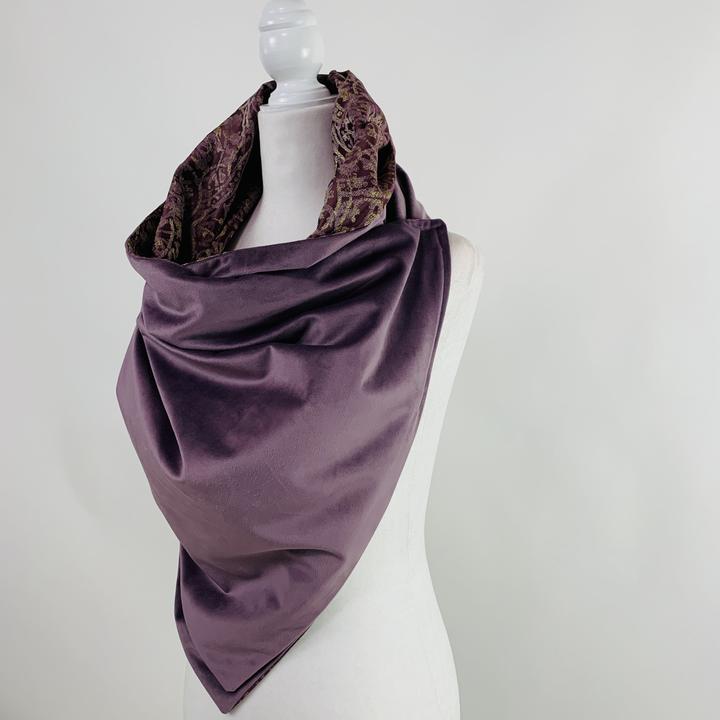 Fashionable Handmade Scarves - Leona Creo
